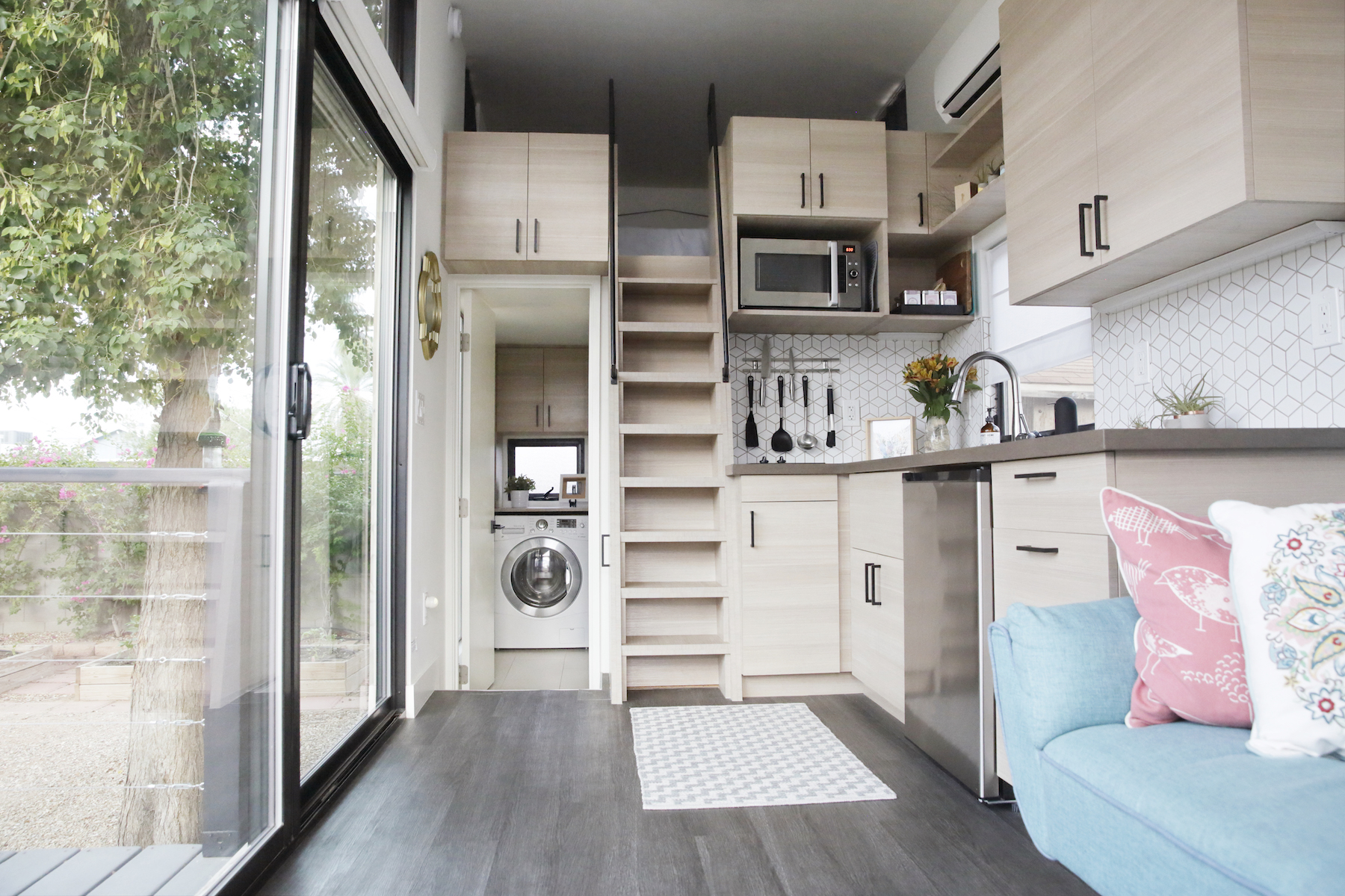 Space Saving Ideas For Studio Apartments Chlebowydomek